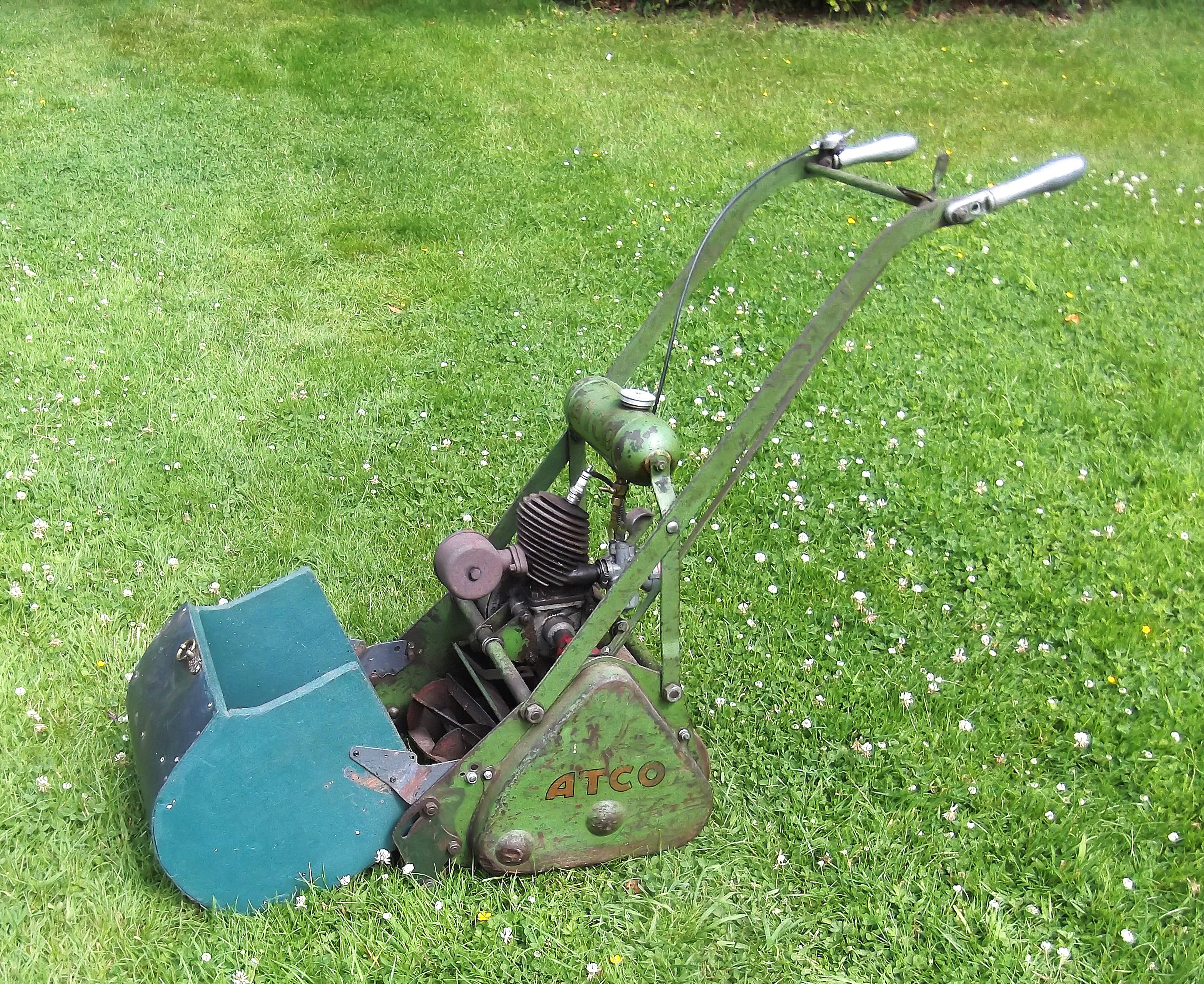 Atco Kick Start | The Old Lawnmower Club