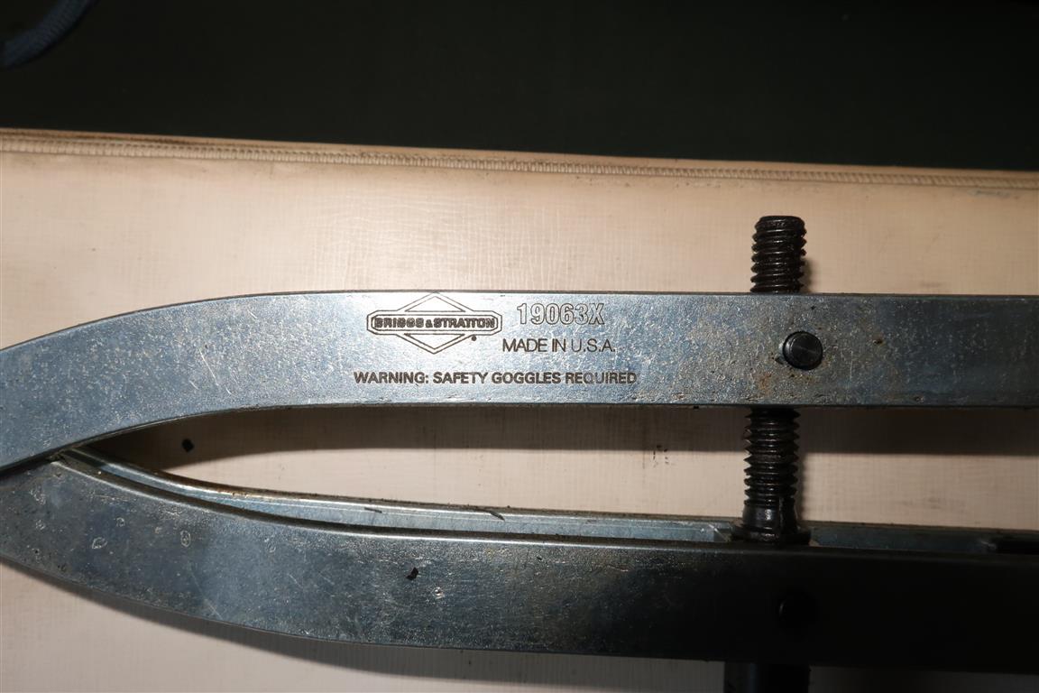 Valve spring tool | The Old Lawnmower Club